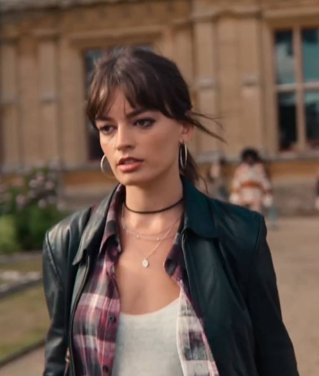 Maeve Wiley Sex Education S04 (Emma Mackey) Black Leather Jacket